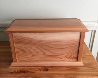 Funeral urn | Etsy
