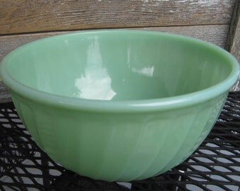 Jadeite mixing bowl | Etsy