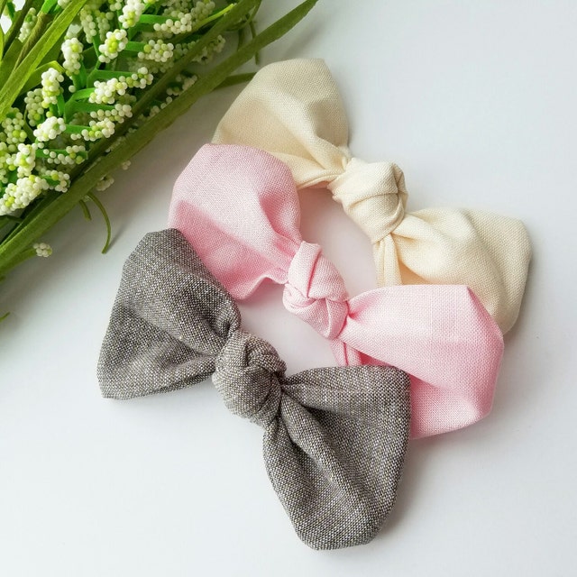 Kate's Bows She can never have too many bows by KatesBowsShop