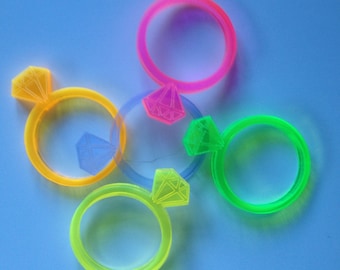 Plexiglass ring | Etsy