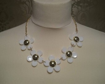 Unique daisy chain related items | Etsy