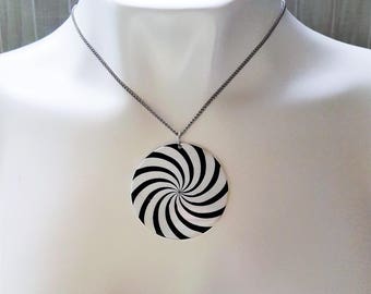 Hypnotic spiral | Etsy