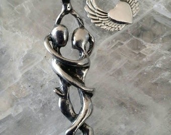 Lovers intertwined | Etsy