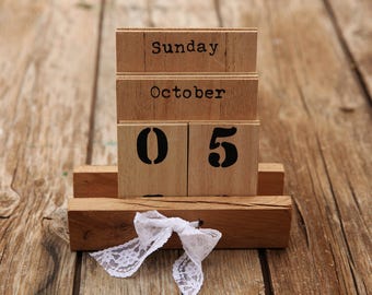 Chalkboard calendar | Etsy