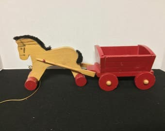 Vintage pull toy | Etsy