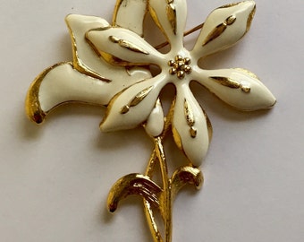 Vintage monet brooch | Etsy