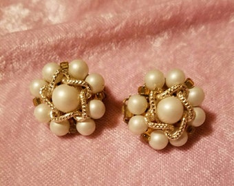 Old fashion earrings | Etsy