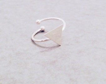 Triangle ring | Etsy