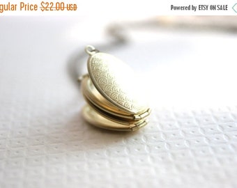 Folding locket | Etsy