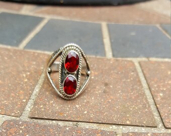Vintage ruby ring | Etsy