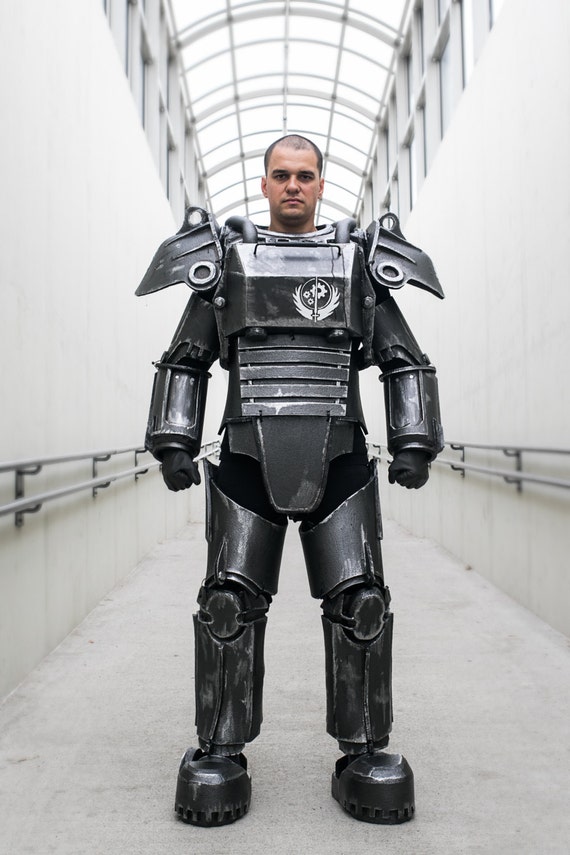 Fallout Style Power Armor Costume without helmet