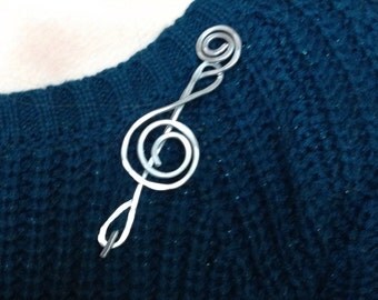 Treble clef pin | Etsy