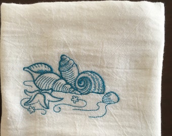 Seashell towel | Etsy