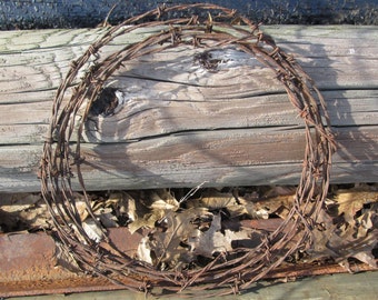 Barbed wire wreath | Etsy