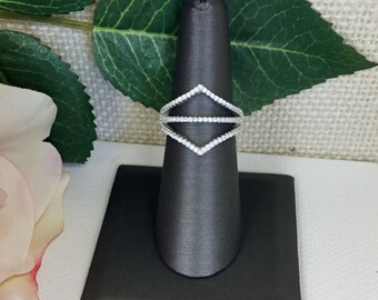 V shaped ring | Etsy