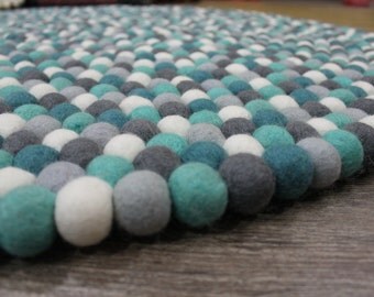 Felt ball rug | Etsy