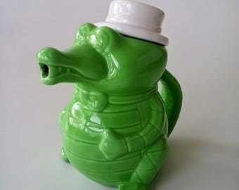 Ceramic alligator | Etsy