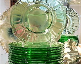 Uranium glass plate | Etsy