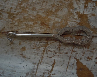 1930s Jordan Marsh Boot Button Hook Tool Vintage Button Loop