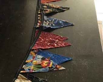 Pendant flags | Etsy