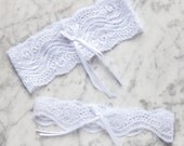 Lace wedding garter | Etsy