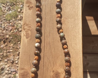 Items similar to Natural stone necklace and bracelet set on Etsy