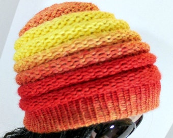 Easy Loom Knitting Patterns with Video Tutorials by LoomaHat
