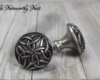 Custom drawer pulls | Etsy