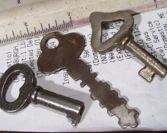 Steamer trunk keys | Etsy