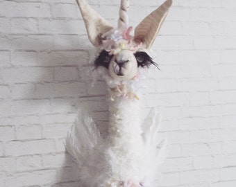 Unicorn wall mount | Etsy