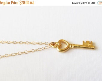 Gold key necklace | Etsy
