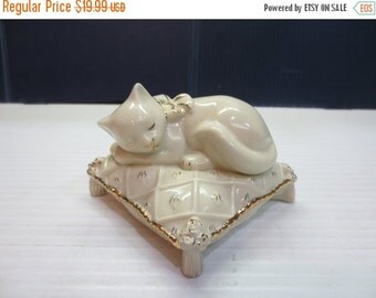 Lenox cat | Etsy