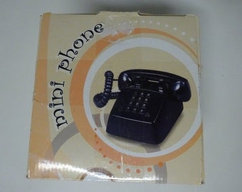 Vintage telephone | Etsy