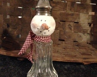 Salt shaker snowman | Etsy