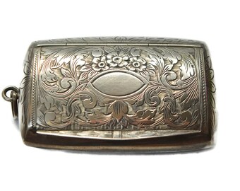 Small pill box | Etsy