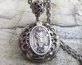 Archangel gabriel | Etsy