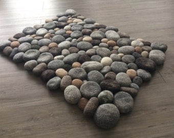 Felt stones rug | Etsy