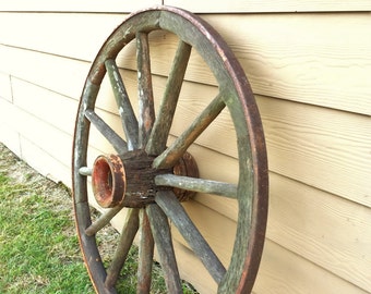 Wooden wagon wheel | Etsy