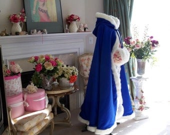 Snow white cape | Etsy