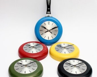 Frying pan clock | Etsy