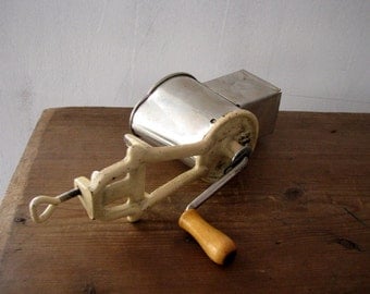 Vintage meat grinder | Etsy
