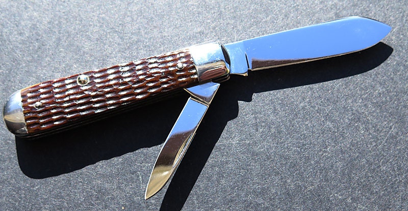 Vintage pocket knives