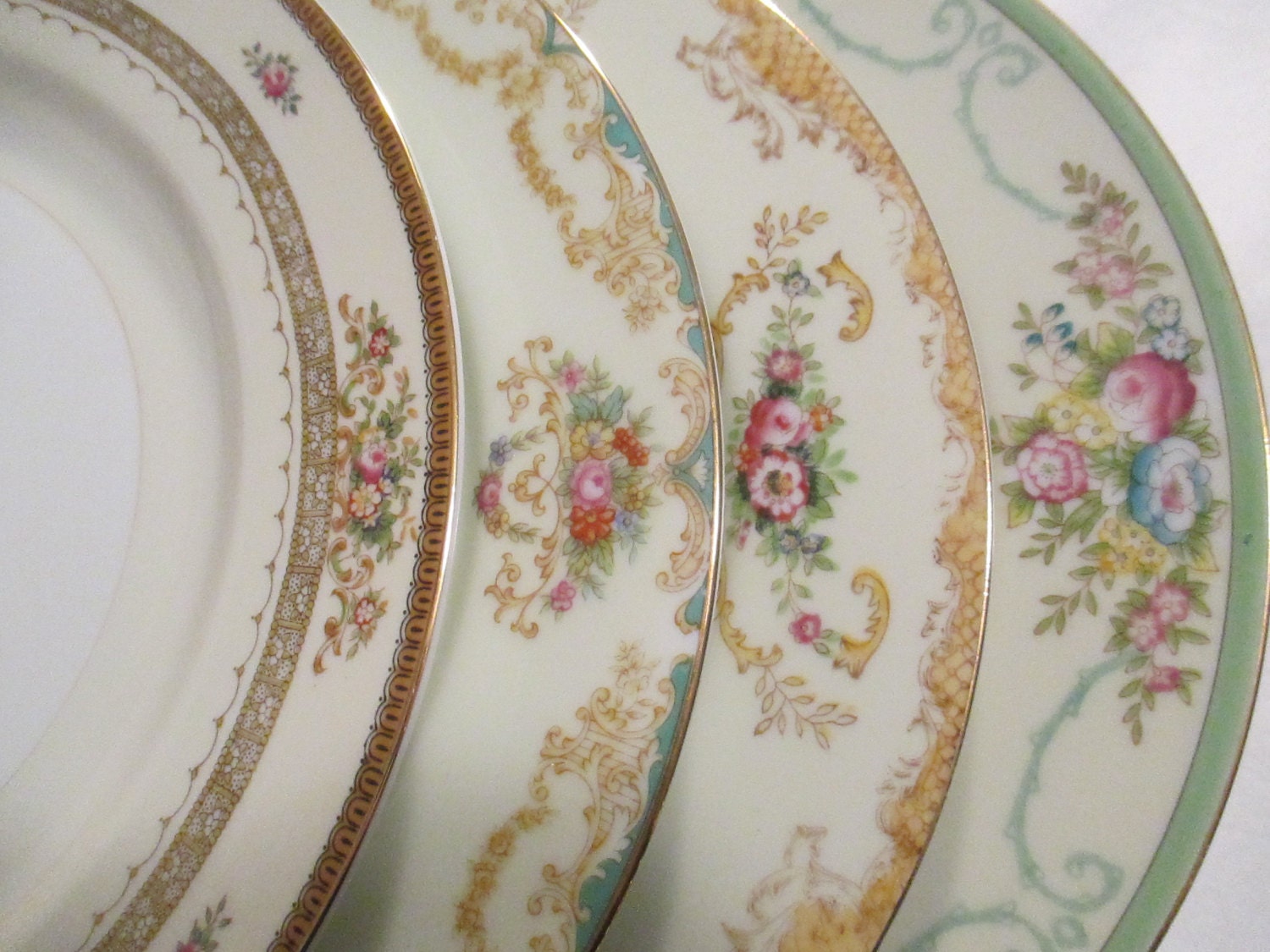 Vintage Mismatched China Dinner Plates for by LBFCollections