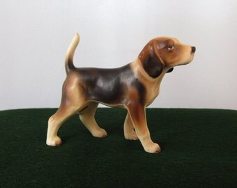 Beagle figurines | Etsy