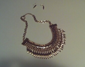 Vintage Collar Crochet Pattern Cleopatra Bib Collar Crochet