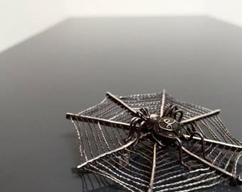 Spider brooch | Etsy