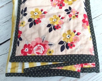 Baby girl quilt | Etsy