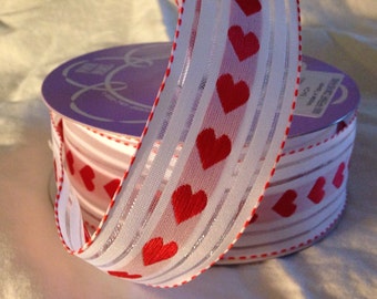 Heart mesh wreath | Etsy