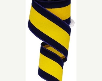 Navy yellow wreath | Etsy