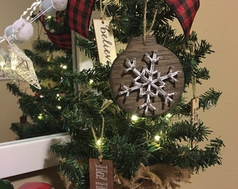 String art christmas | Etsy